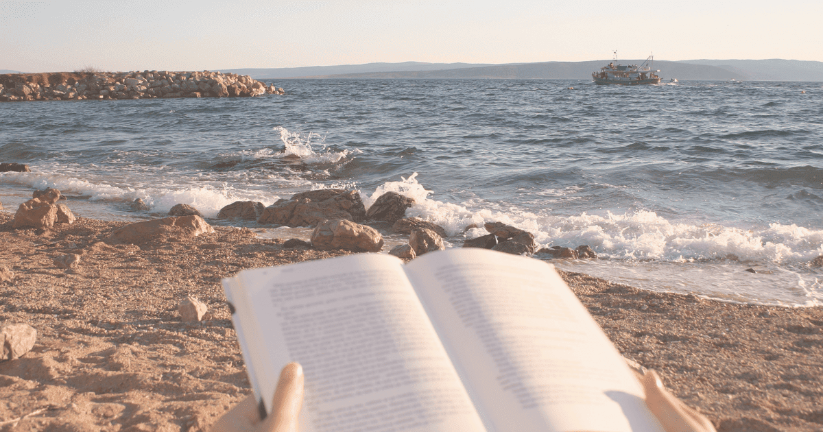 Top 13 Christian Fiction Beach Reads for the Summer